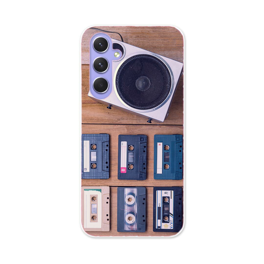 注意事項素材ケースの入荷時期により、商品写真とは一部カメラ・ボタン穴などの形状が異なるケースを使用する場合があります。また、一部機種のTPU商品は素材強度の関係でケースの上からボタン等を操作するタイプとなりますが操作に影響はありません。側面...