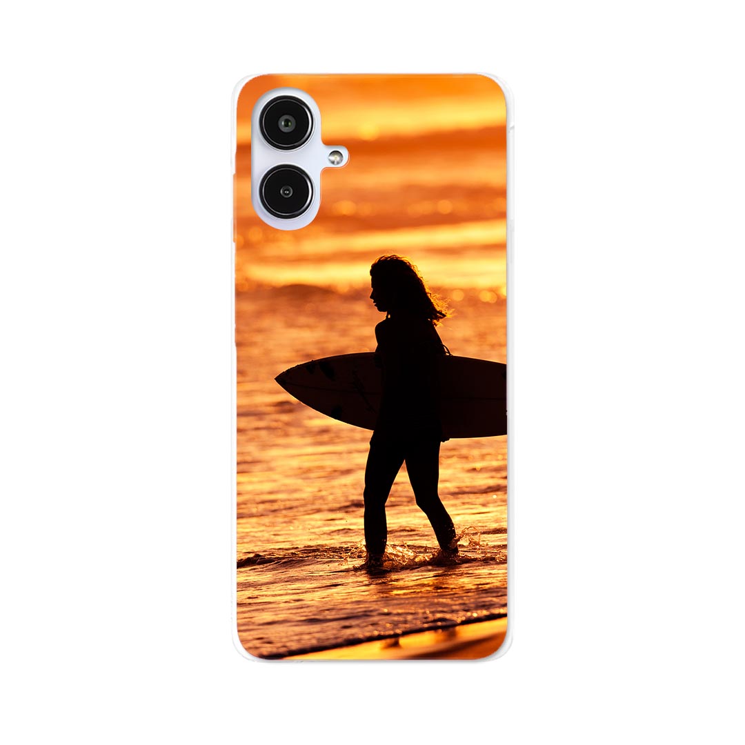 注意事項素材ケースの入荷時期により、商品写真とは一部カメラ・ボタン穴などの形状が異なるケースを使用する場合があります。また、一部機種のTPU商品は素材強度の関係でケースの上からボタン等を操作するタイプとなりますが操作に影響はありません。側面...