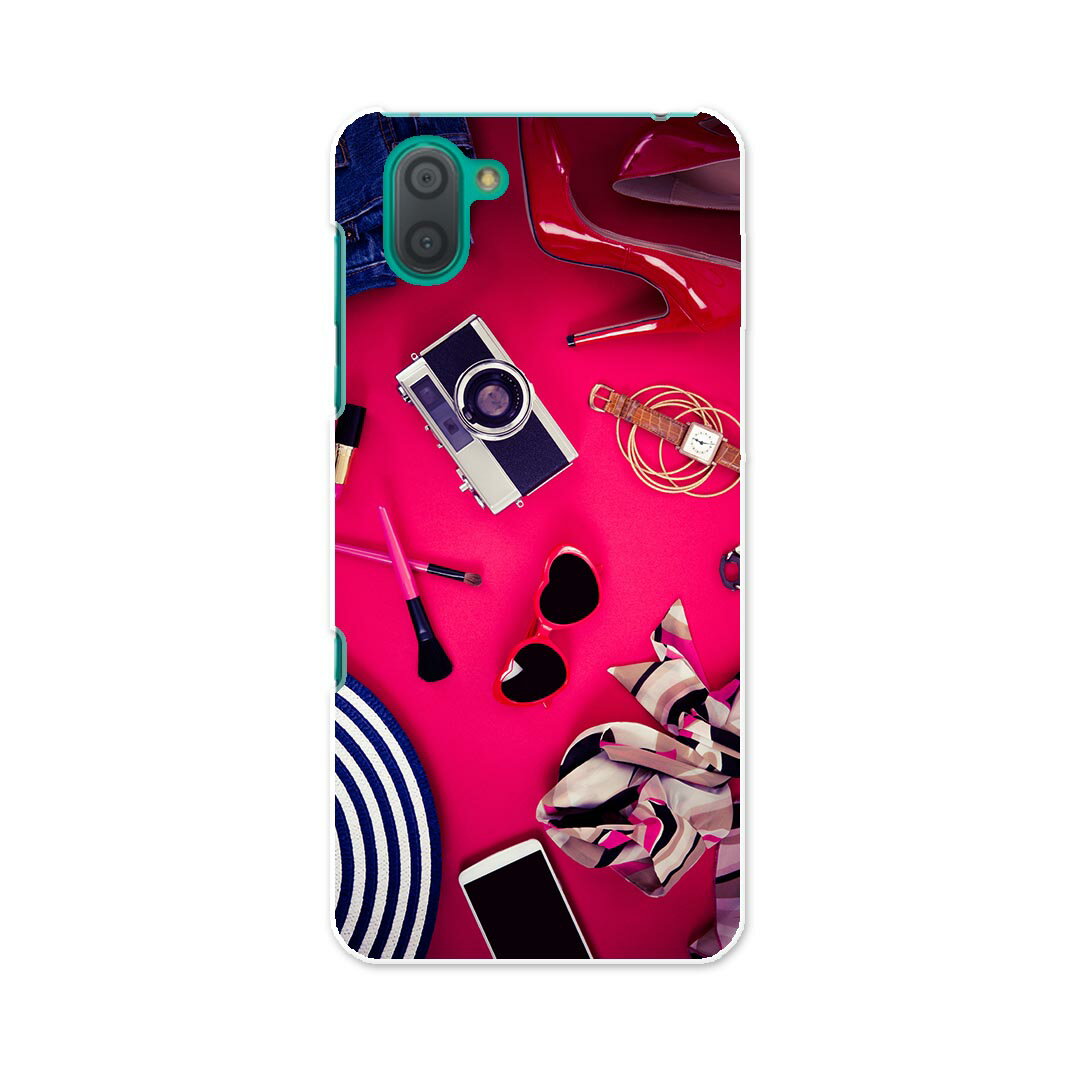 注意事項素材ケースの入荷時期により、商品写真とは一部カメラ・ボタン穴などの形状が異なるケースを使用する場合があります。また、一部機種のTPU商品は素材強度の関係でケースの上からボタン等を操作するタイプとなりますが操作に影響はありません。側面...