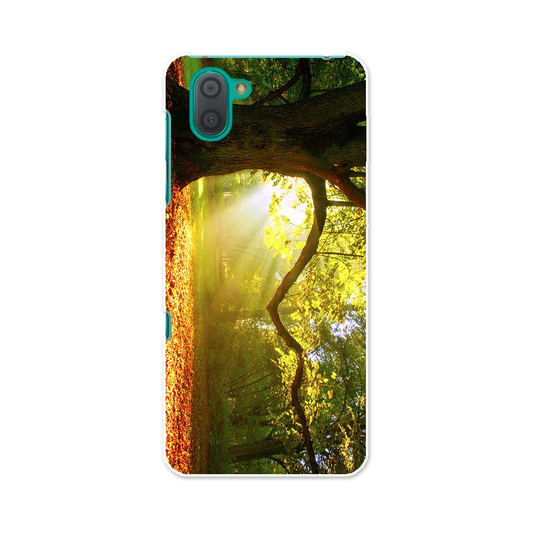 注意事項素材ケースの入荷時期により、商品写真とは一部カメラ・ボタン穴などの形状が異なるケースを使用する場合があります。また、一部機種のTPU商品は素材強度の関係でケースの上からボタン等を操作するタイプとなりますが操作に影響はありません。側面...