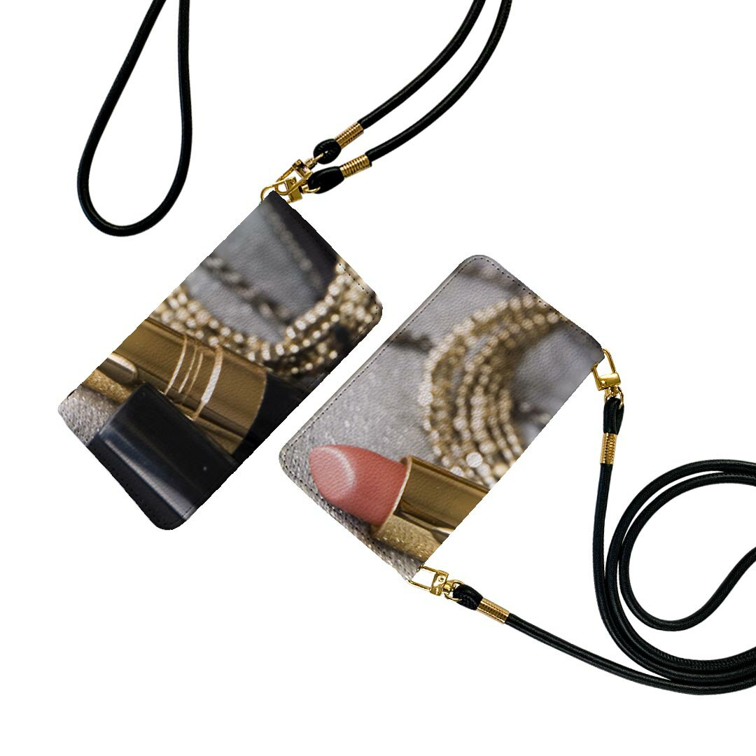 商品特徴・ショルダー付き手帳型スマホケース・シームレスな全面デザイン（内側は落ち着いたオフホワイト）・外側は高品質の人工革を使用・内側にはスマホを装着するケースが付属・機種専用のカメラホール仕様でケースを装着したままの撮影が可能・ワンセグや...