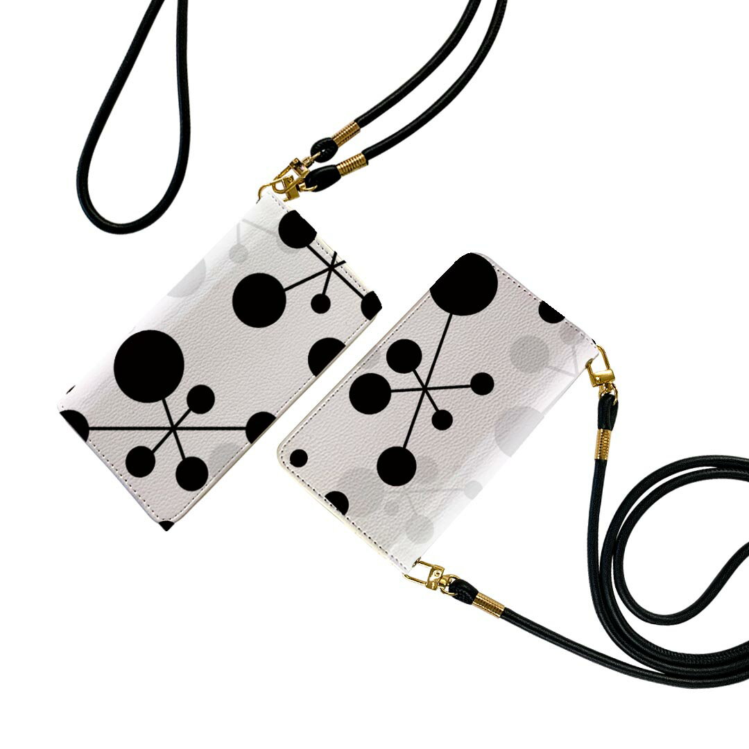 商品特徴・ショルダー付き手帳型スマホケース・シームレスな全面デザイン（内側は落ち着いたオフホワイト）・外側は高品質の人工革を使用・内側にはスマホを装着するケースが付属・機種専用のカメラホール仕様でケースを装着したままの撮影が可能・ワンセグや...