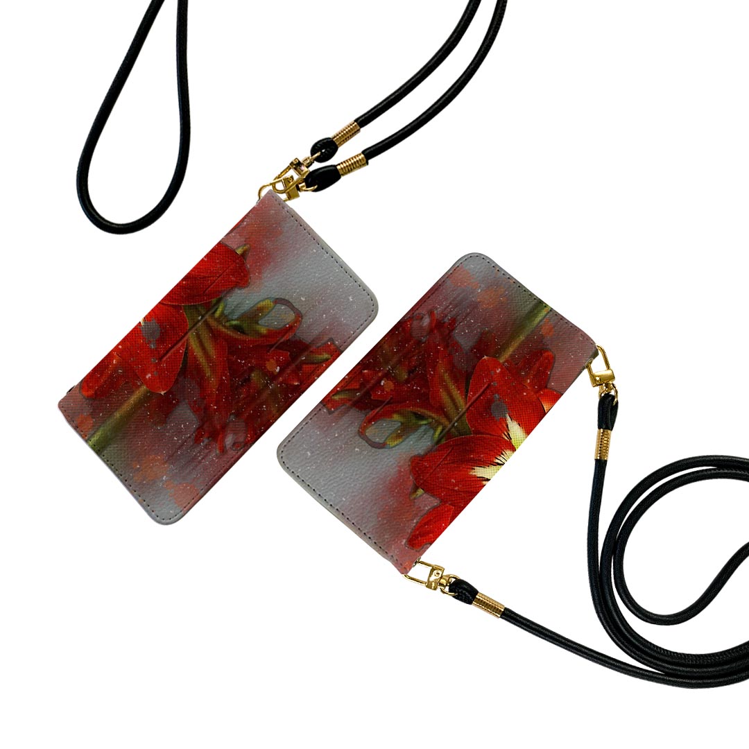 商品特徴・ショルダー付き手帳型スマホケース・シームレスな全面デザイン（内側は落ち着いたオフホワイト）・外側は高品質の人工革を使用・内側にはスマホを装着するケースが付属・機種専用のカメラホール仕様でケースを装着したままの撮影が可能・ワンセグや...