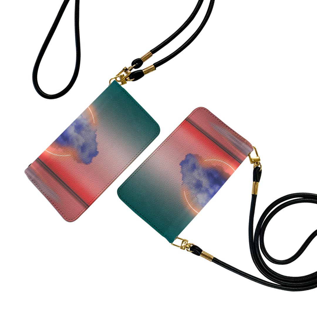 商品特徴・ショルダー付き手帳型スマホケース・シームレスな全面デザイン（内側は落ち着いたオフホワイト）・外側は高品質の人工革を使用・内側にはスマホを装着するケースが付属・機種専用のカメラホール仕様でケースを装着したままの撮影が可能・ワンセグや...