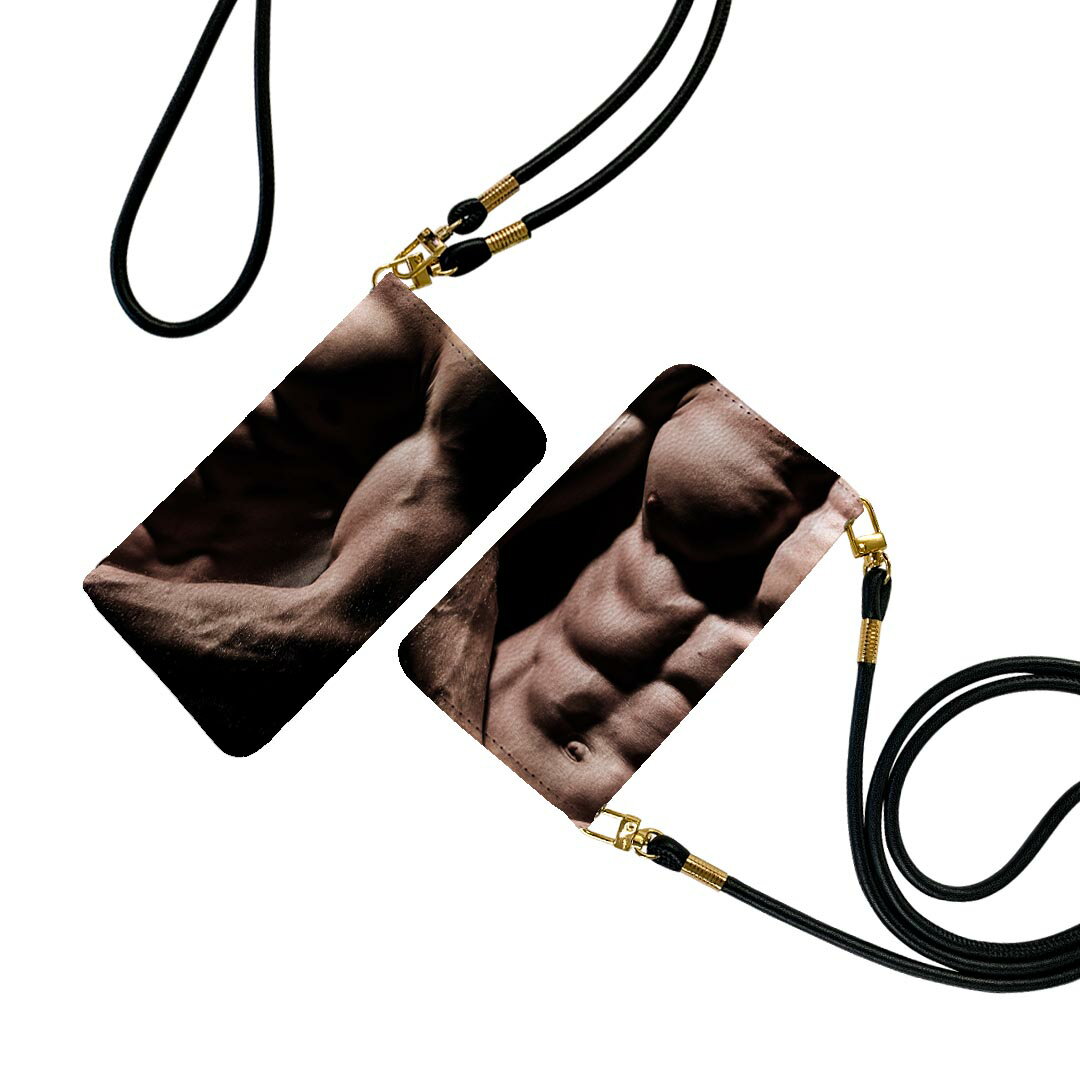 商品特徴・ショルダー付き手帳型スマホケース・シームレスな全面デザイン（内側は落ち着いたオフホワイト）・外側は高品質の人工革を使用・内側にはスマホを装着するケースが付属・機種専用のカメラホール仕様でケースを装着したままの撮影が可能・ワンセグや...