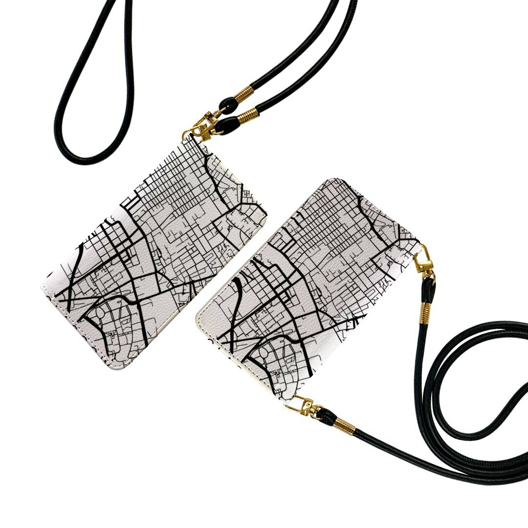 商品特徴・ショルダー付き手帳型スマホケース・シームレスな全面デザイン（内側は落ち着いたオフホワイト）・外側は高品質の人工革を使用・内側にはスマホを装着するケースが付属・機種専用のカメラホール仕様でケースを装着したままの撮影が可能・ワンセグや...