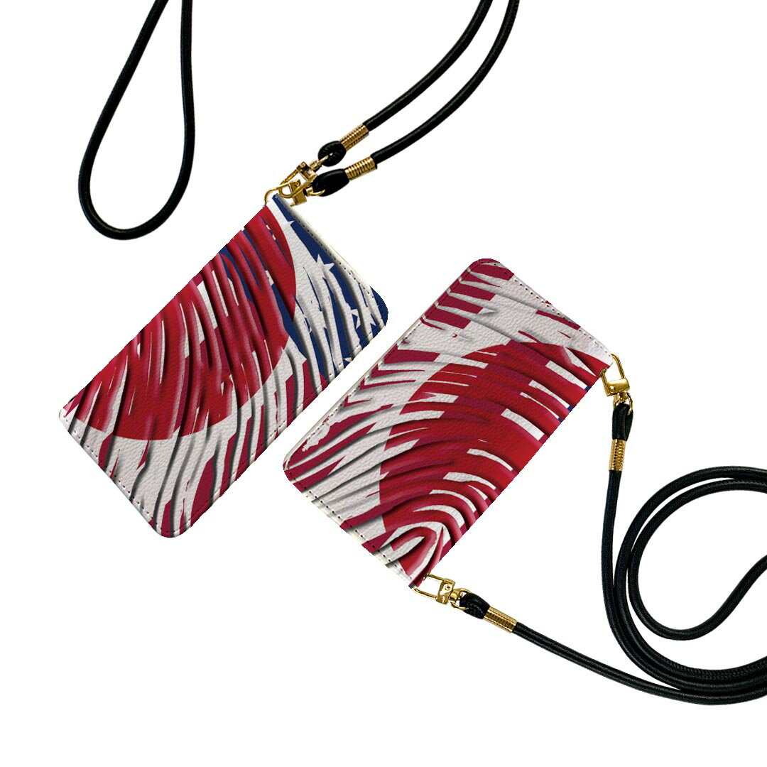 商品特徴・ショルダー付き手帳型スマホケース・シームレスな全面デザイン（内側は落ち着いたオフホワイト）・外側は高品質の人工革を使用・内側にはスマホを装着するケースが付属・機種専用のカメラホール仕様でケースを装着したままの撮影が可能・ワンセグや...