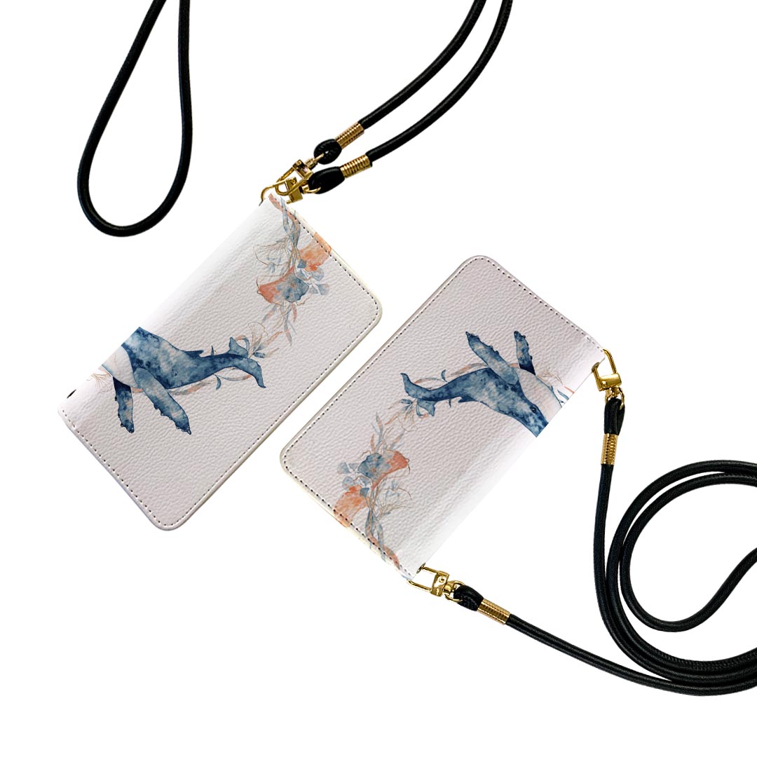 商品特徴・ショルダー付き手帳型スマホケース・シームレスな全面デザイン（内側は落ち着いたオフホワイト）・外側は高品質の人工革を使用・内側にはスマホを装着するケースが付属・機種専用のカメラホール仕様でケースを装着したままの撮影が可能・ワンセグや...