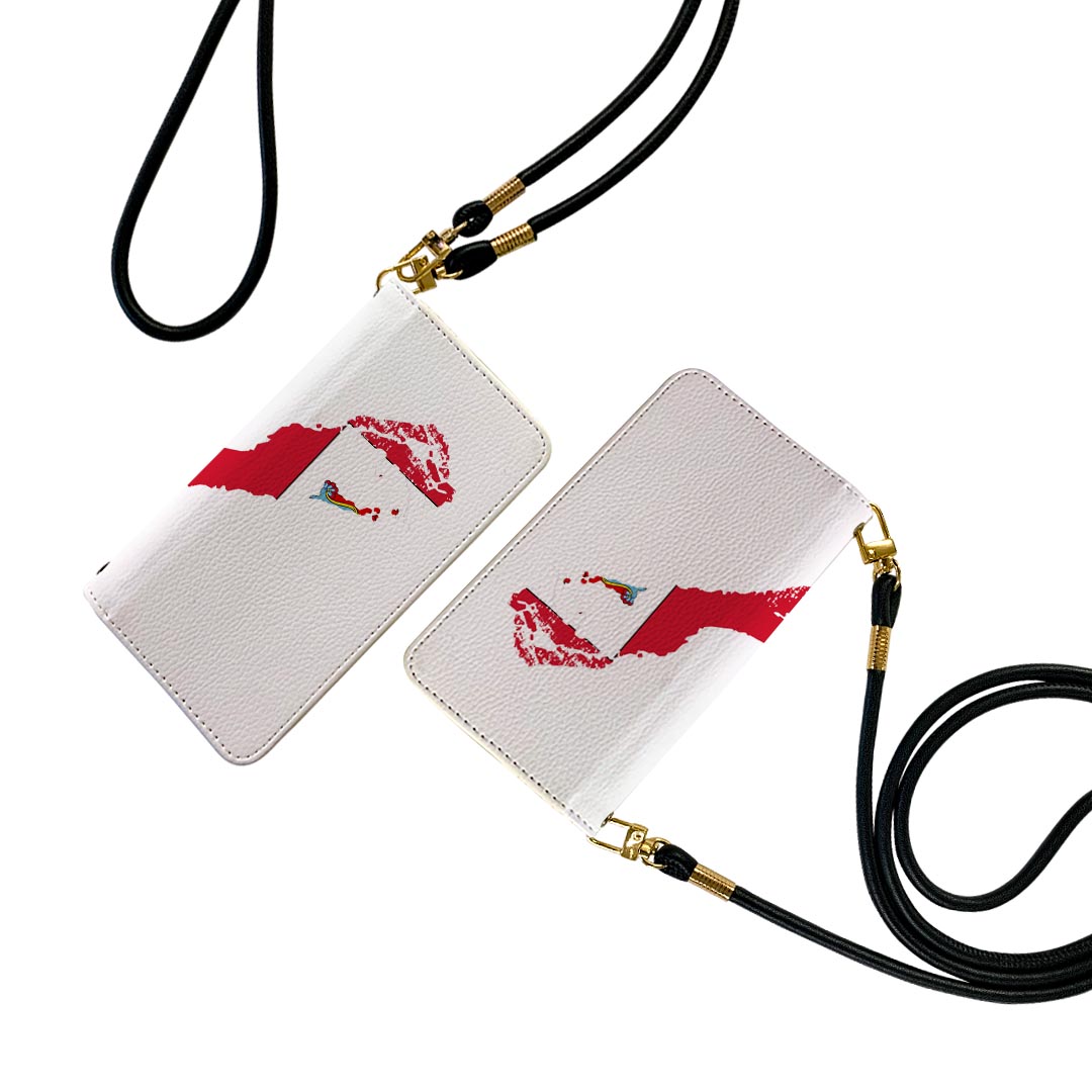 商品特徴・ショルダー付き手帳型スマホケース・シームレスな全面デザイン（内側は落ち着いたオフホワイト）・外側は高品質の人工革を使用・内側にはスマホを装着するケースが付属・機種専用のカメラホール仕様でケースを装着したままの撮影が可能・ワンセグや...