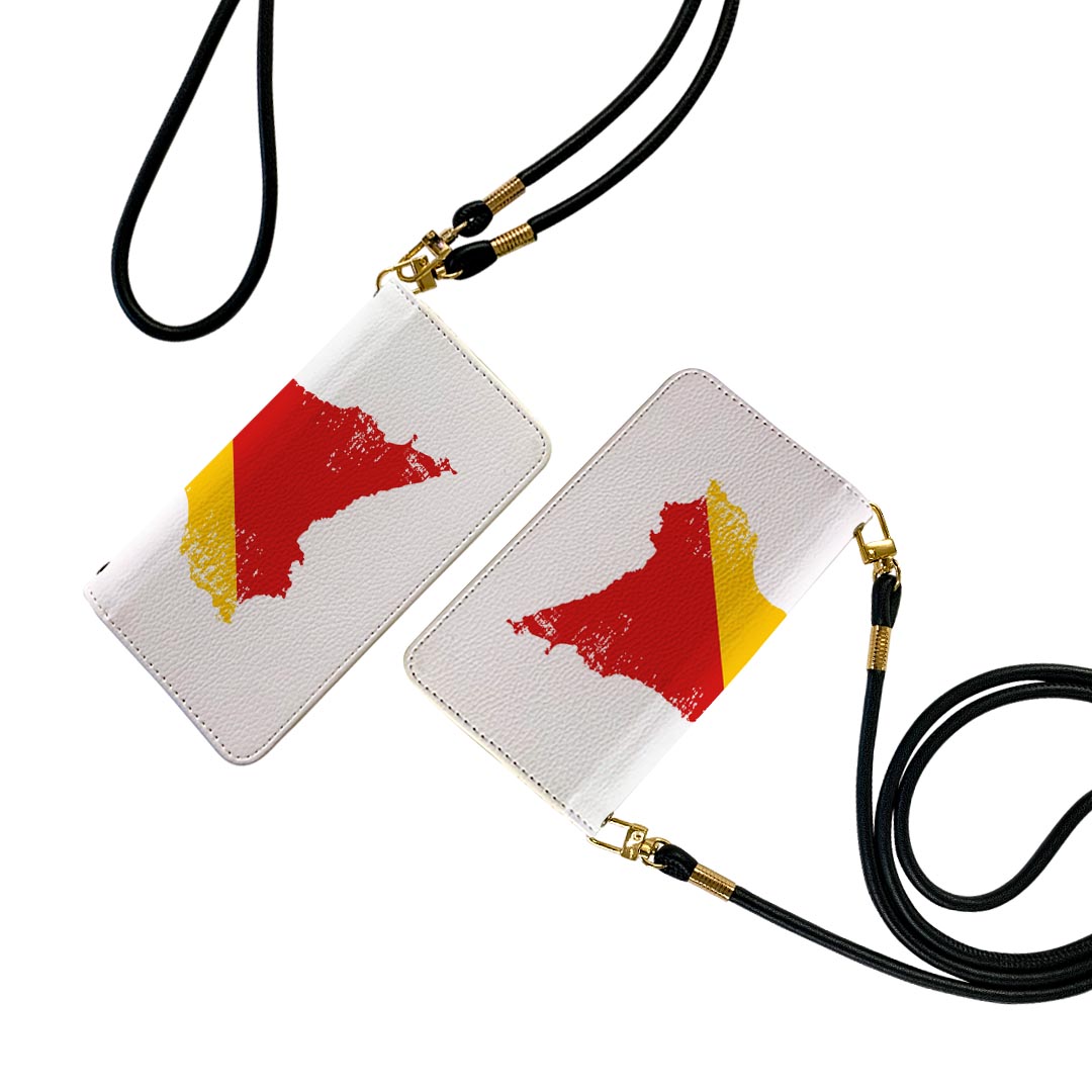 商品特徴・ショルダー付き手帳型スマホケース・シームレスな全面デザイン（内側は落ち着いたオフホワイト）・外側は高品質の人工革を使用・内側にはスマホを装着するケースが付属・機種専用のカメラホール仕様でケースを装着したままの撮影が可能・ワンセグや...