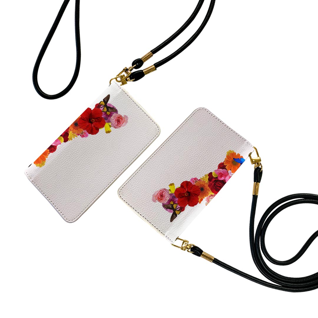 商品特徴・ショルダー付き手帳型スマホケース・シームレスな全面デザイン（内側は落ち着いたオフホワイト）・外側は高品質の人工革を使用・内側にはスマホを装着するケースが付属・機種専用のカメラホール仕様でケースを装着したままの撮影が可能・ワンセグや...