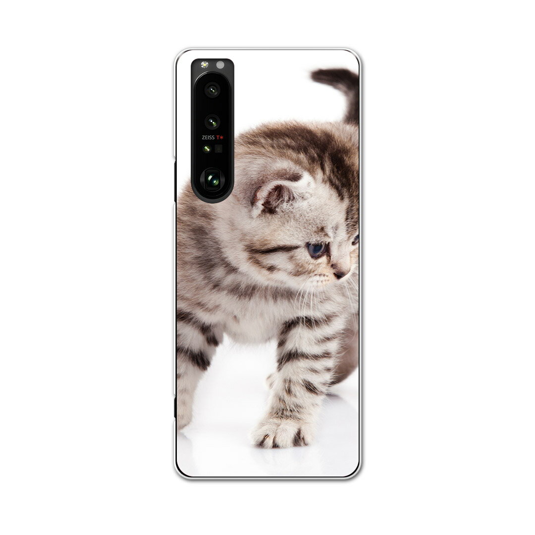 注意事項素材ケースの入荷時期により、商品写真とは一部カメラ・ボタン穴などの形状が異なるケースを使用する場合があります。また、一部機種のTPU商品は素材強度の関係でケースの上からボタン等を操作するタイプとなりますが操作に影響はありません。側面...