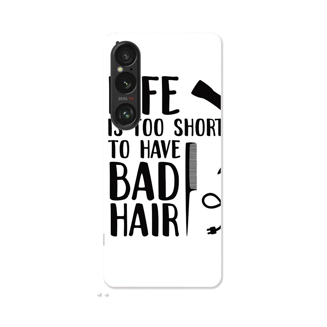 注意事項素材ケースの入荷時期により、商品写真とは一部カメラ・ボタン穴などの形状が異なるケースを使用する場合があります。また、一部機種のTPU商品は素材強度の関係でケースの上からボタン等を操作するタイプとなりますが操作に影響はありません。側面...