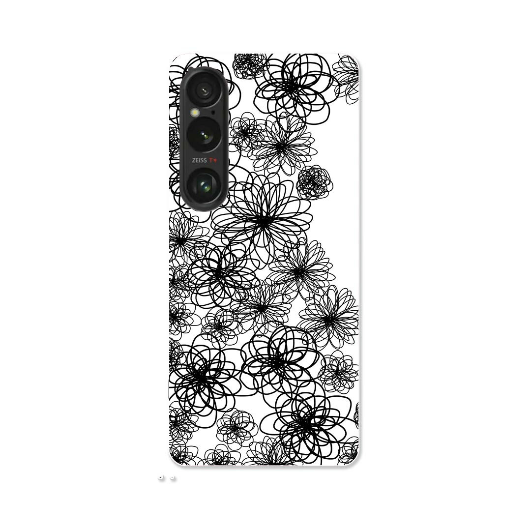 注意事項素材ケースの入荷時期により、商品写真とは一部カメラ・ボタン穴などの形状が異なるケースを使用する場合があります。また、一部機種のTPU商品は素材強度の関係でケースの上からボタン等を操作するタイプとなりますが操作に影響はありません。側面...