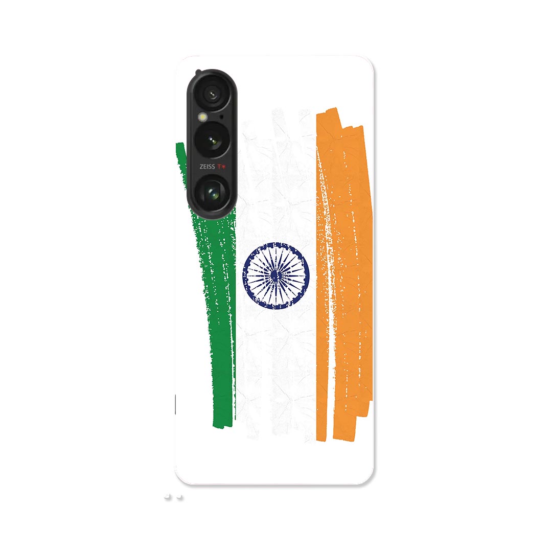 注意事項素材ケースの入荷時期により、商品写真とは一部カメラ・ボタン穴などの形状が異なるケースを使用する場合があります。また、一部機種のTPU商品は素材強度の関係でケースの上からボタン等を操作するタイプとなりますが操作に影響はありません。側面...