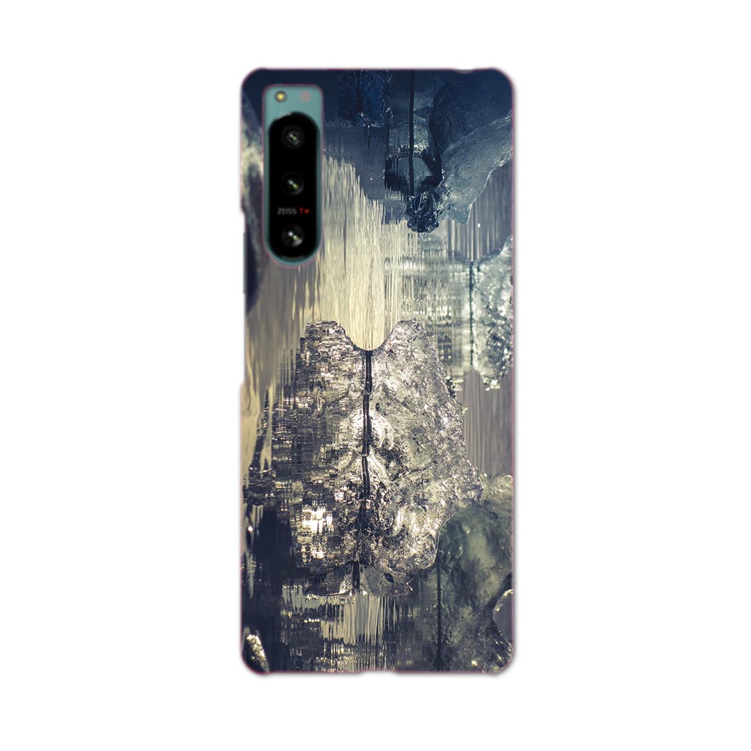 注意事項素材ケースの入荷時期により、商品写真とは一部カメラ・ボタン穴などの形状が異なるケースを使用する場合があります。また、一部機種のTPU商品は素材強度の関係でケースの上からボタン等を操作するタイプとなりますが操作に影響はありません。側面...