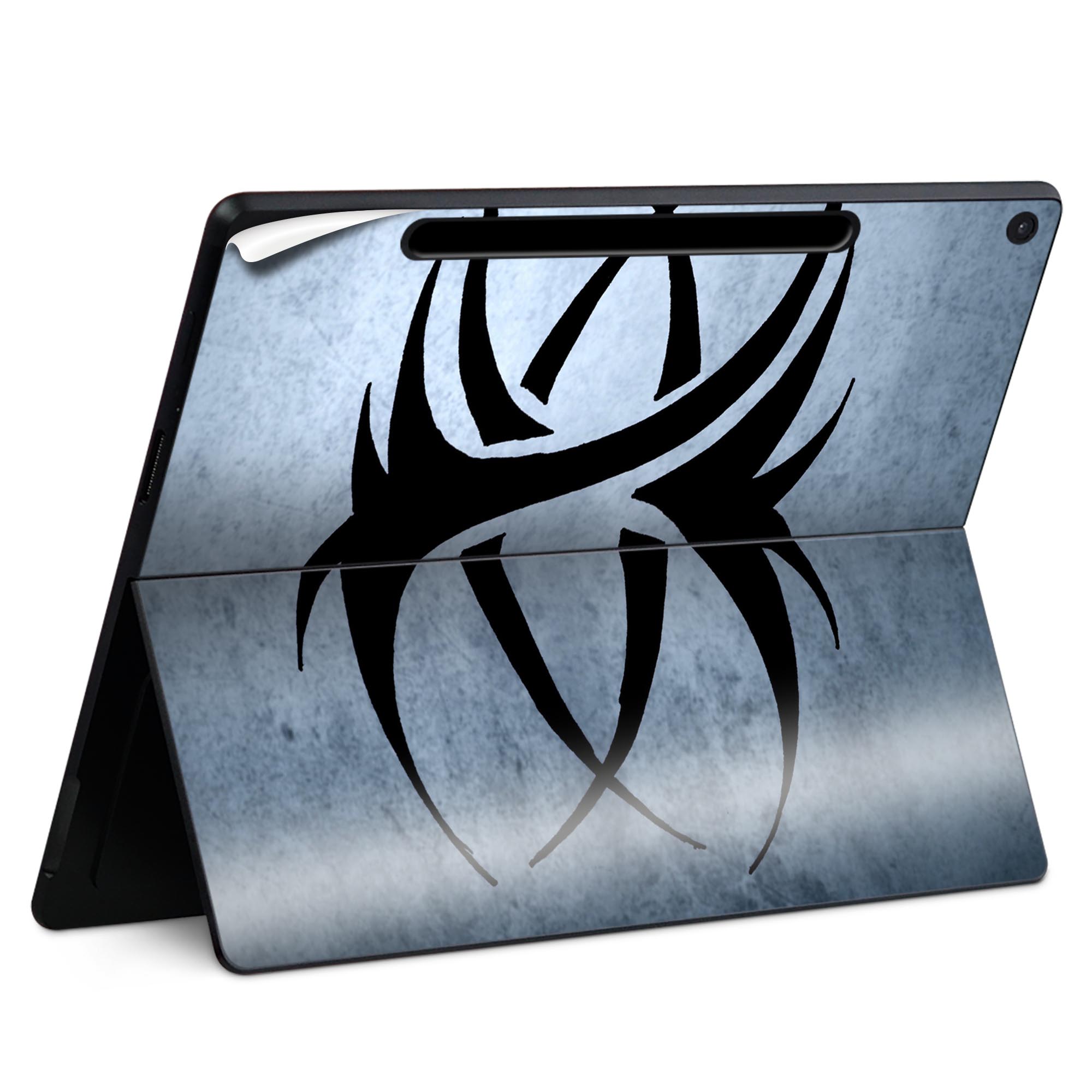 商品特徴・貼るだけでかんたん着せ替え、Surfac Pro 12インチ(2025) 共通対応デザインスキンシール・高精細プリントで写真と遜色のない仕上がり！半光沢シートでしっとりツヤのある表現力・ちょっとしたすり傷からSurface本体を保...