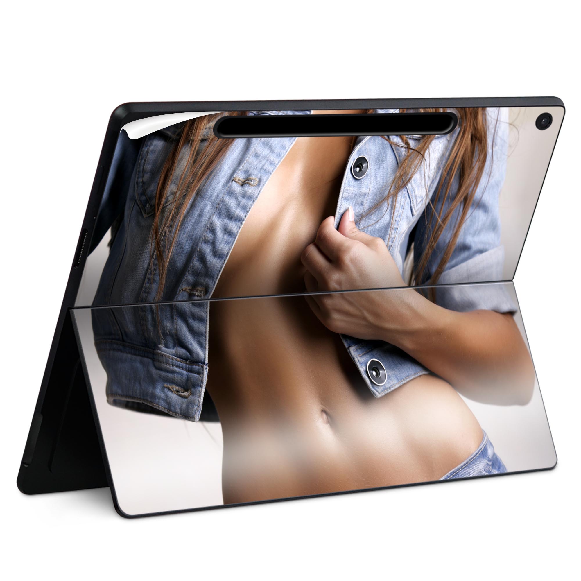 商品特徴・貼るだけでかんたん着せ替え、Surfac Pro 12インチ(2025) 共通対応デザインスキンシール・高精細プリントで写真と遜色のない仕上がり！半光沢シートでしっとりツヤのある表現力・ちょっとしたすり傷からSurface本体を保...