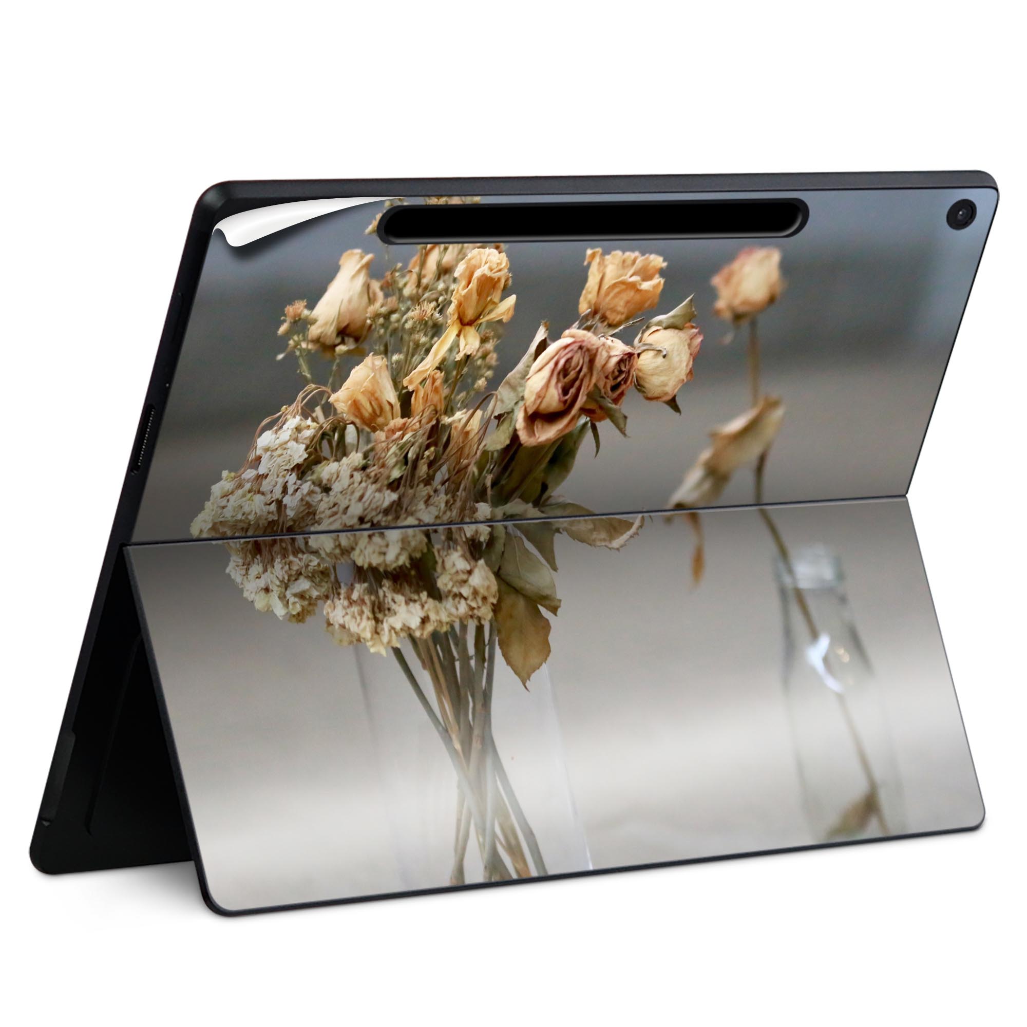 商品特徴・貼るだけでかんたん着せ替え、Surfac Pro 12インチ(2025) 共通対応デザインスキンシール・高精細プリントで写真と遜色のない仕上がり！半光沢シートでしっとりツヤのある表現力・ちょっとしたすり傷からSurface本体を保...