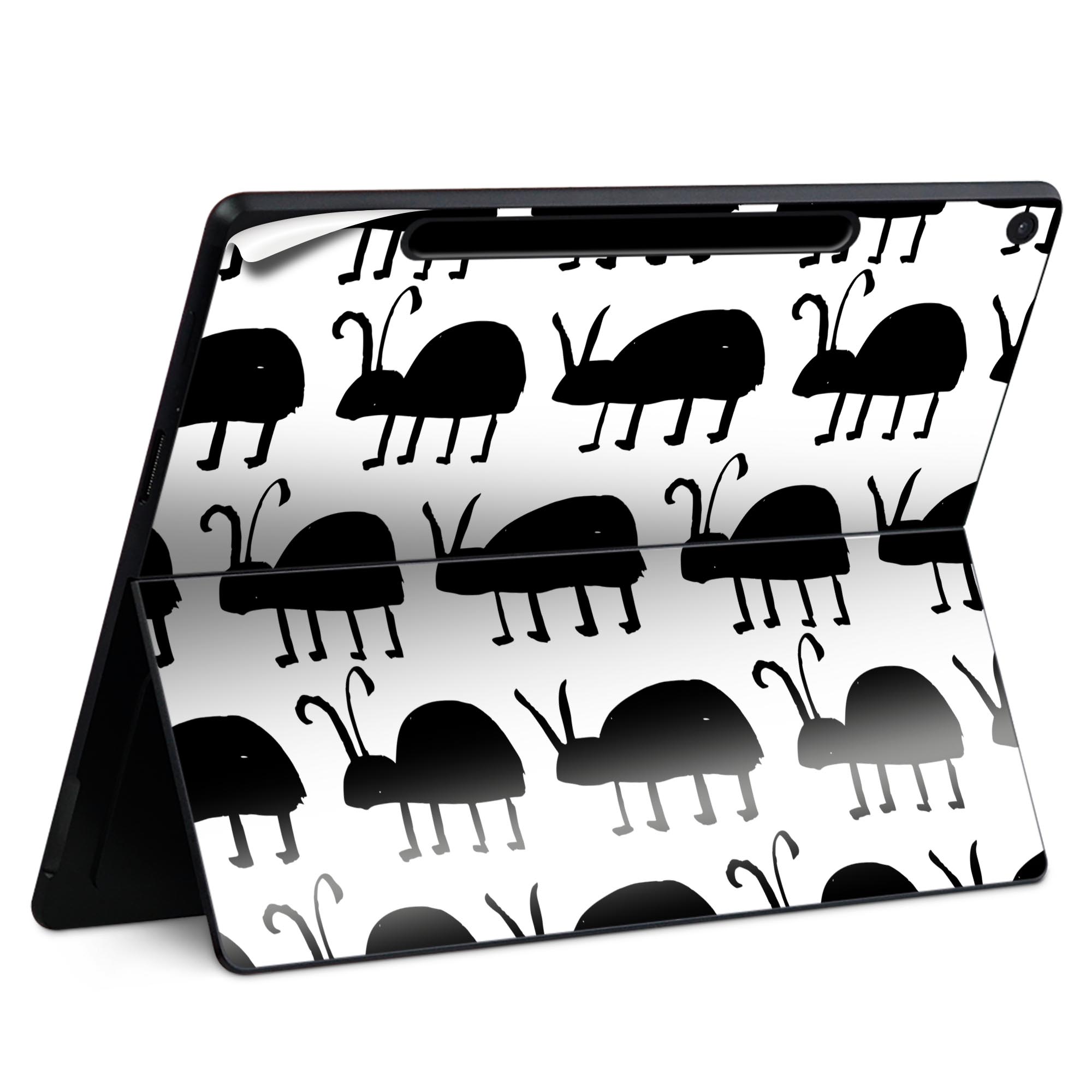 商品特徴・貼るだけでかんたん着せ替え、Surfac Pro 12インチ(2025) 共通対応デザインスキンシール・高精細プリントで写真と遜色のない仕上がり！半光沢シートでしっとりツヤのある表現力・ちょっとしたすり傷からSurface本体を保...