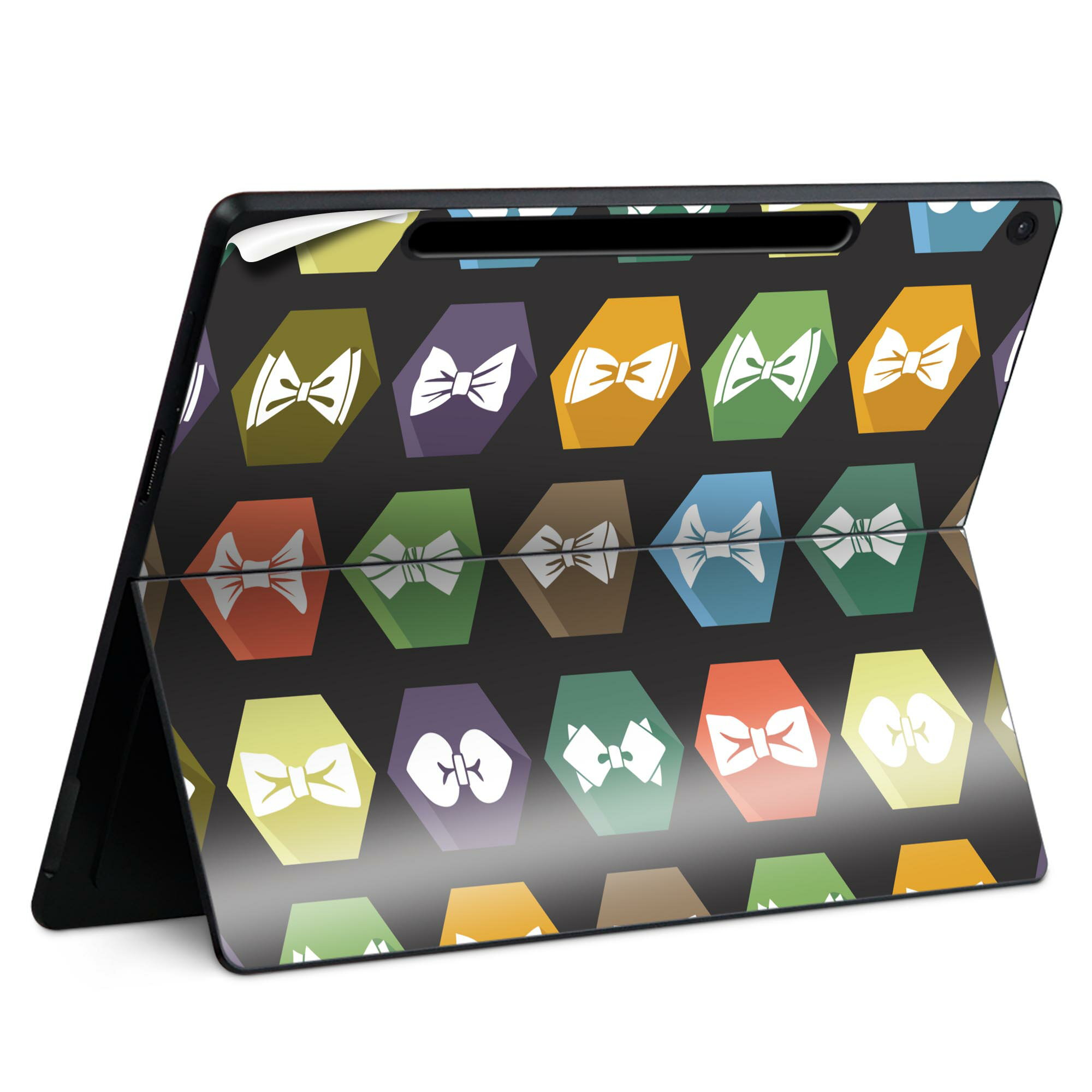 商品特徴・貼るだけでかんたん着せ替え、Surfac Pro 12インチ(2025) 共通対応デザインスキンシール・高精細プリントで写真と遜色のない仕上がり！半光沢シートでしっとりツヤのある表現力・ちょっとしたすり傷からSurface本体を保...