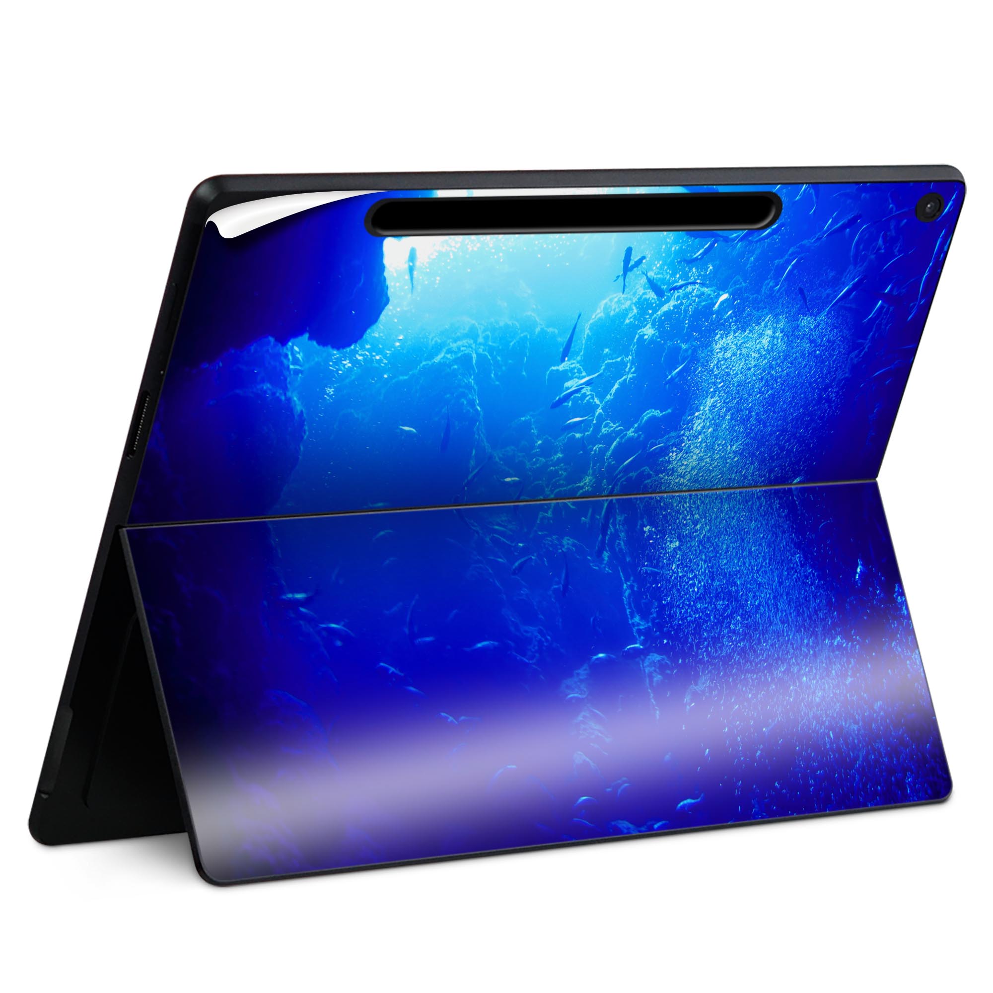 商品特徴・貼るだけでかんたん着せ替え、Surfac Pro 12インチ(2025) 共通対応デザインスキンシール・高精細プリントで写真と遜色のない仕上がり！半光沢シートでしっとりツヤのある表現力・ちょっとしたすり傷からSurface本体を保...