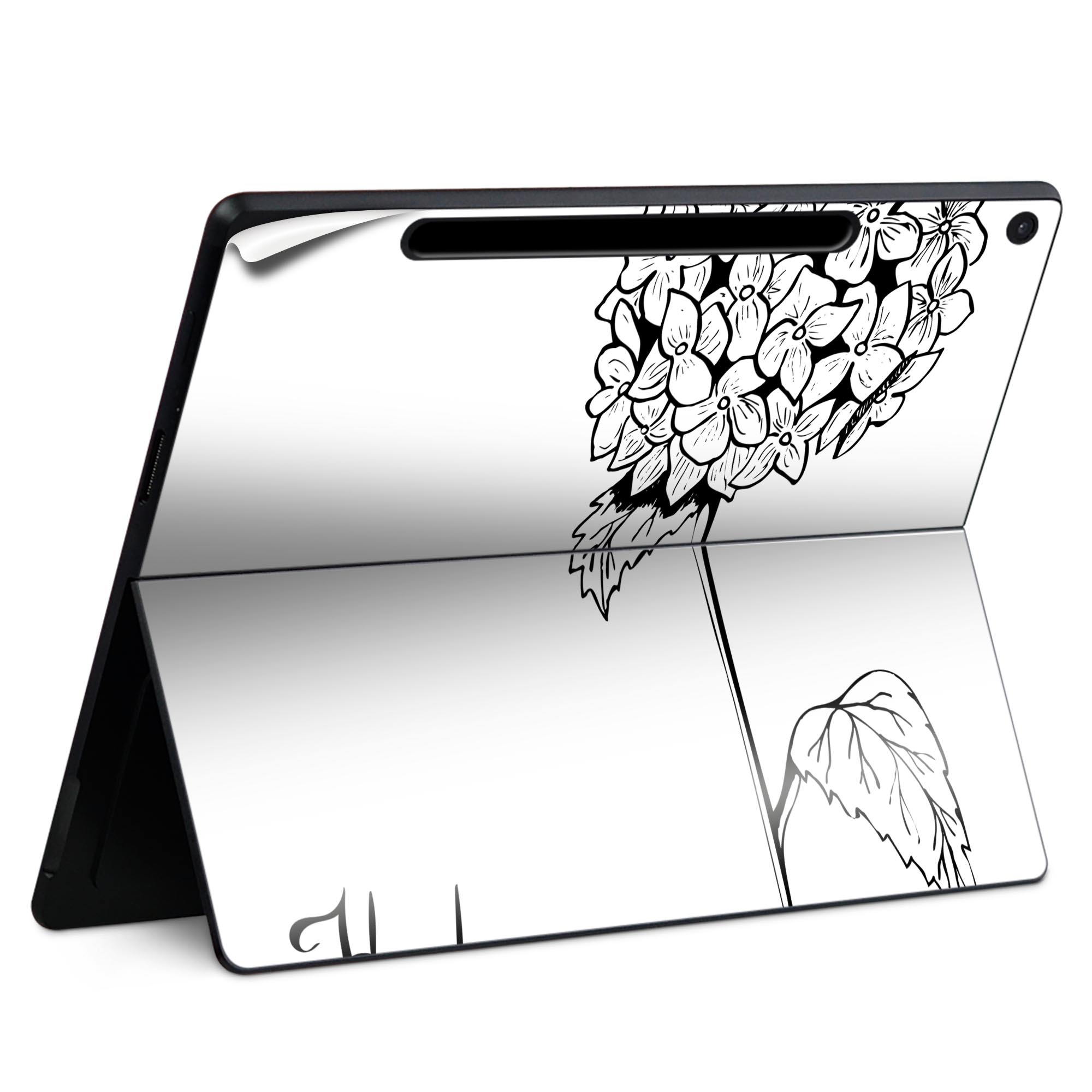 商品特徴・貼るだけでかんたん着せ替え、Surfac Pro 12インチ(2025) 共通対応デザインスキンシール・高精細プリントで写真と遜色のない仕上がり！半光沢シートでしっとりツヤのある表現力・ちょっとしたすり傷からSurface本体を保...