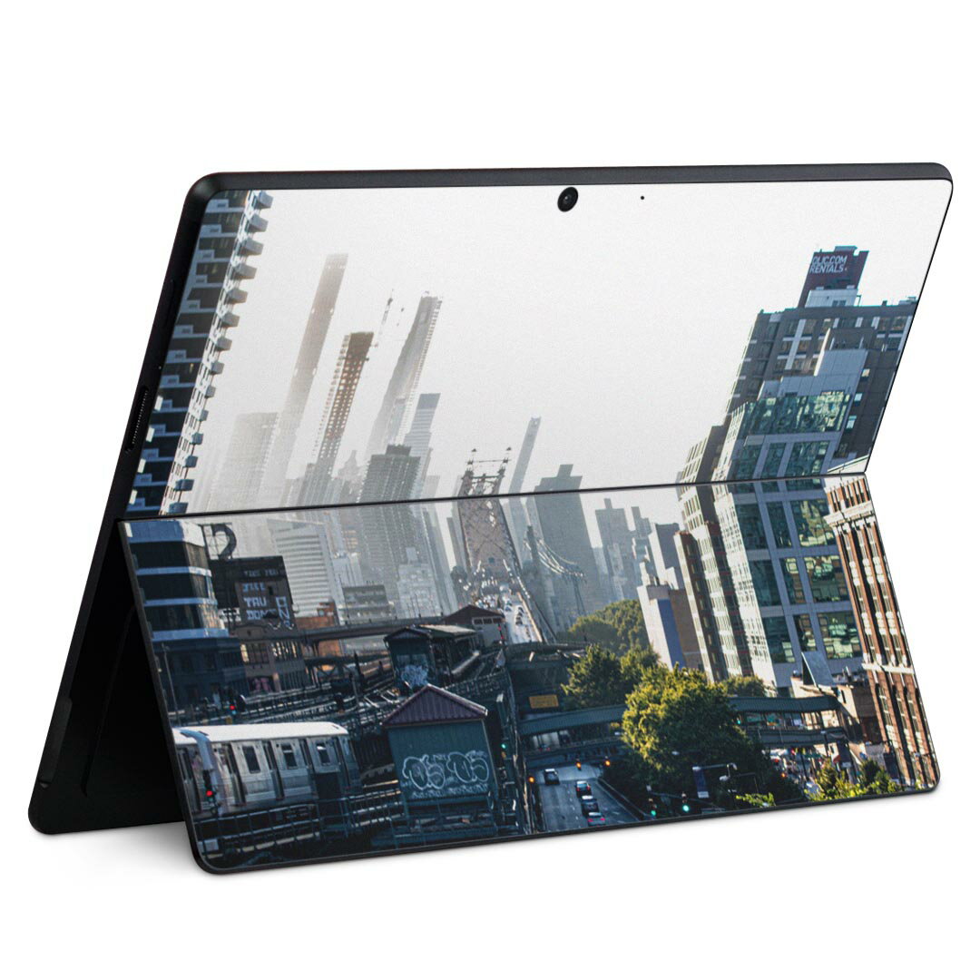 商品特徴・貼るだけでかんたん着せ替え、Surface Pro9 Pro 8 Surface Pro X 共通対応デザインスキンシール・高精細プリントで写真と遜色のない仕上がり！半光沢シートでしっとりツヤのある表現力・ちょっとしたすり傷からS...