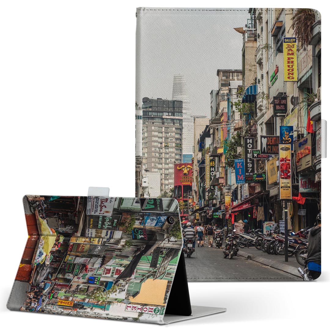 商品特徴・高品質な人工革に継ぎ目のないシームレスな全面デザイン。・業務用の特殊印刷機を使用した高精細プリント。さらにUV加工を施しダメージに強い仕上がり。・動画などの視聴に便利なスタンド機能。・内側に便利なカードスロット＆ロングポケット。・...