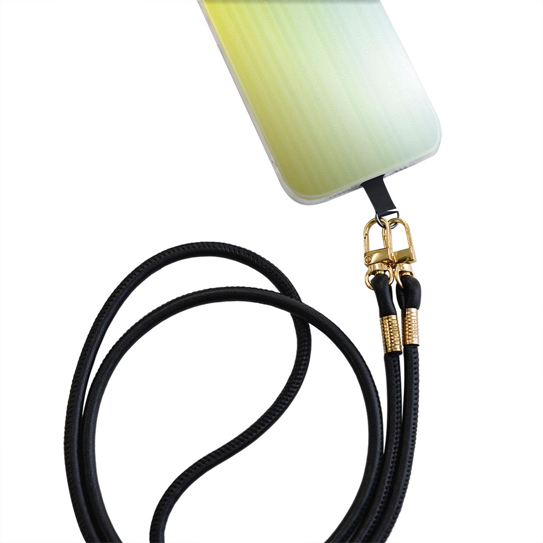 注意事項素材ケースの入荷時期により、商品写真とは一部カメラ・ボタン穴などの形状が異なるケースを使用する場合があります。また、一部機種のTPU商品は素材強度の関係でケースの上からボタン等を操作するタイプとなりますが操作に影響はありません。側面...