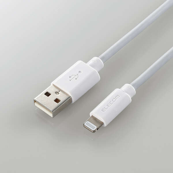 【商品説明】■iPhoneやiPod、iPadなどのLightningコネクタ搭載機器とUSB-A端子を搭載しているパソコンを接続し、充電・データ通信が可能なLightningケーブルです。※iPadはパソコンからは充電できません。■App...