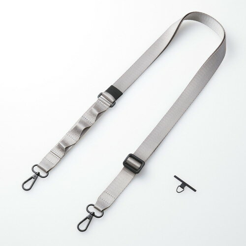 ■アクセサリを取り付けられる3つのループが付いたフラットストラップタイプのスマホショルダーストラップです。両手が空いて身軽になるので、普段のお出かけはもちろん、お仕事や旅行など、さまざまなシーンで活躍。落下、盗難、紛失防止にもなります。スト...