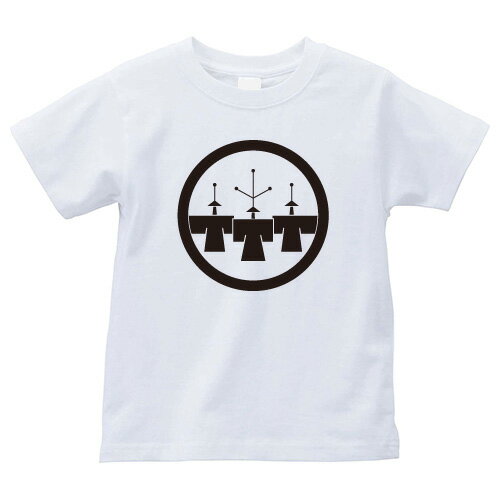 【商品説明】・家紋を大きく胸にプリントしたTシャツです。・全部で4つのサイズがあります。＊男女（ユニセックス）が着れるS、M、L、XLサイズをご用意しております。・性別や年齢を問わず誰でも気軽に楽しめるレギュラーシルエット（定番シルエット）...