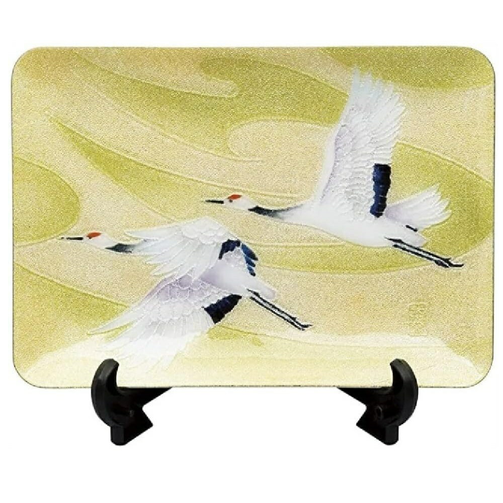 サイズ：縦150mm×横210mm 材質 ：銅 生産国:日本（Made in Japan） 樹脂製皿立て付 七宝焼きとは、金属にガラス質の釉薬を焼き付けた工芸品です。 紀元前の古代エジプトに源流を発して、その後ヨーロッパへ伝わり、 やがてシ...