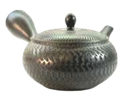 ■容量：360ml ■生産地：日本　素材：陶器 ■茶こし：おーばる ■おーばる急須は急須底と茶こしに隙間を設けて有るため、お茶を注ぎ終わった後残ったお湯と茶葉が離れすぐにふやけません。また、目詰まりも無く網目も細かいので深蒸し茶、粉茶、紅茶...