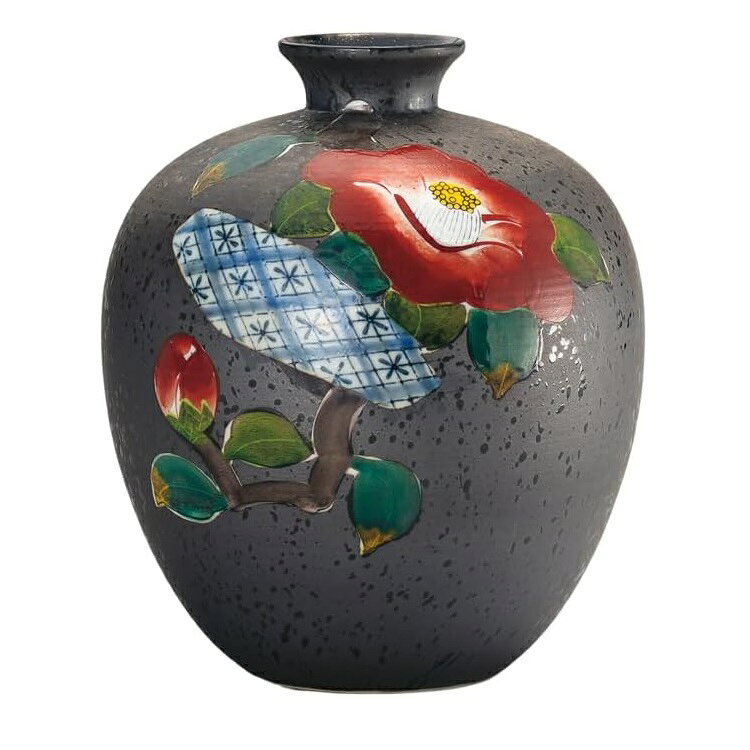 サイズ：径17cm×高20cm 素材：陶磁器 生産国：日本（九谷焼) 九谷焼の花瓶は、花瓶自体が華やか物も多く、シンプルな花を一輪挿すだけでも十分に映えます。 和室だけでなく洋室やモダンなインテリアにも調和し、部屋を華やかに演出してくれます...