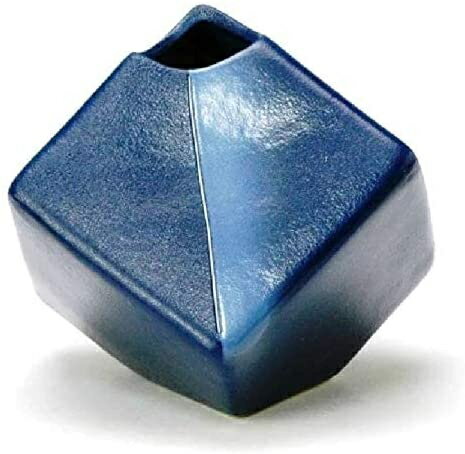 三重県四日市市の萬古焼で作られた花器 商品サイズ：長さ10cm 高さ10cm 幅10cm 材質： 陶器 原産国 ： 日本（三重） 写真撮影時、照明の都合上、色が多少異なります。商品は石膏型で成形する為、多少の凸凹がございます。 手作業による...