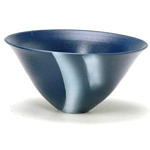 三重県四日市市の萬古焼で作られた花瓶 商品サイズ：直径27cm 高さ13cm 材質： 陶器 原産国 ： 日本（三重） 写真撮影時、照明の都合上、色が多少異なります。商品は石膏型で成形する為、多少の凸凹がございます。手作業による為、色の濃淡や...