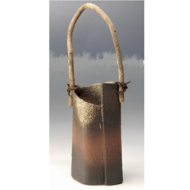 【サイズ】（約）14×奥行12×高さ26.5 cm(ツルは含みません) 【材質】陶器製 生産/日本(滋賀県　信楽) 工芸品のためサイズは多少前後する場合がございます。 色・柄は陶器、焼き物の為、一品一品、画像と異なります、ご了承の上ご注文下...
