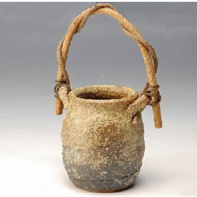 【サイズ】（約）幅18×奥行14×高さ18 cm(ツルは含みません) 【材質】陶器製 生産/日本(滋賀県　信楽) 工芸品のためサイズは多少前後する場合がございます。 色・柄は陶器、焼き物の為、一品一品、画像と異なります、ご了承の上ご注文下さ...