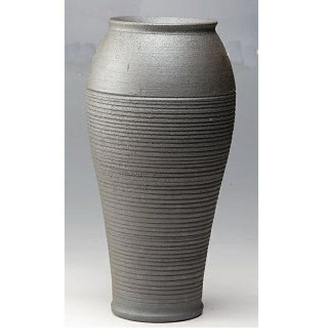 【サイズ】（約）直径22×高さ43cm 【材質】陶器製 生産/日本(滋賀県　信楽) 工芸品のためサイズは多少前後する場合がございます。 色・柄は陶器、焼き物の為、一品一品、画像と異なります、ご了承の上ご注文下さい。 信楽焼とは、焼き上がりの...
