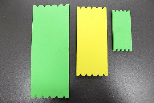 ・細糸にも優しい素材です。・しっかりと厚みがあるので反りにくい。・糸留めのための切れ込みがあります。・厚さ10mm EVA製 ※実物と色が違って見える場合があります。あらかじめご了承下さい。