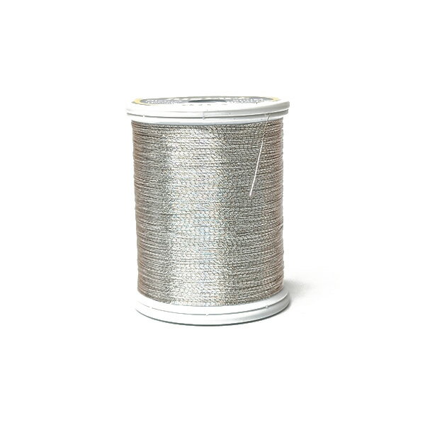 メタリックスレッドは表面だけの染色ではなく、内側の芯の部分まで染色することに成功し、それによって今まで悩まされていた着色されていないスレッドの芯の目立った部分の露出が軽減されました。ジャストエースのポリエステルスレッドは、ナイロンスレッドに...