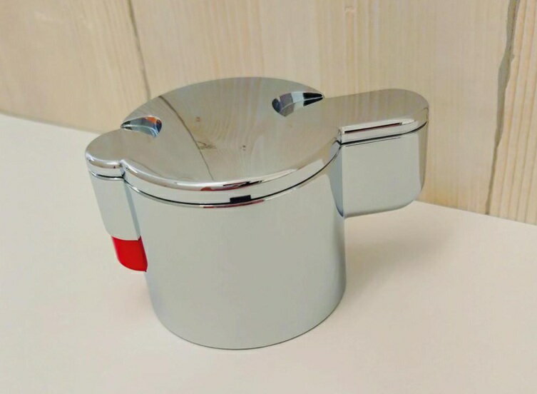 【KP303ATK】KVK 旧MYM バス水栓部品 温調ハンドル 【純正品】 タカラスタンダードユニットバス部品 【適合する浴室水栓本体品番】 旧MYM MS6143-R307　MS6143-R308 この商品のメーカーへのお問い合わせはコ...
