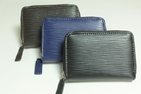 イタリアンレザー採用 蛇腹式カードケース LP-2010 イタリアンレザー採用モデル 「LA PELLE」 シリーズが満を持して登場！ イタリアの風土と伝統のもとで製造され、独特の柔らかさ、ぬくもり、耐久性を持つイタリアンレザー。 イタリア...