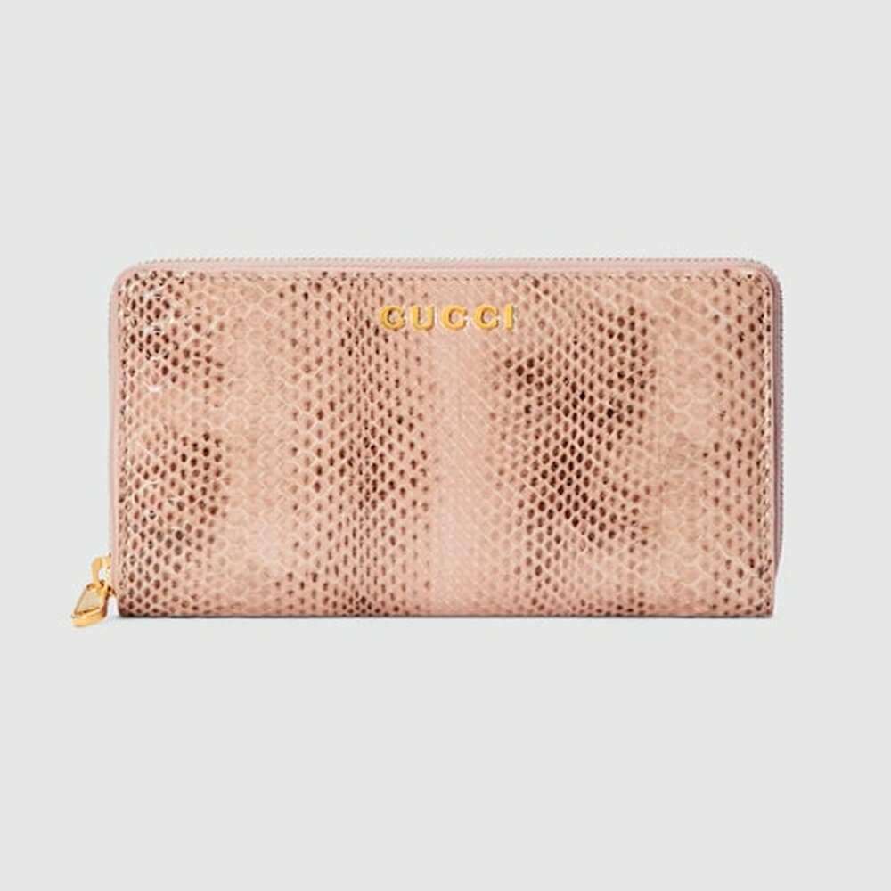 GUCCI(グッチ)は1923年にグッチオ・グッチが高級皮革製品の店をイタリアに創業したのが始まり。 ブランドの元祖と呼ばれ、世界で初めて、品質保証のためにデザイナーの名前を商品に入れたことでも知られる。 グッチオ・グッチ自らが考案した、ダ...