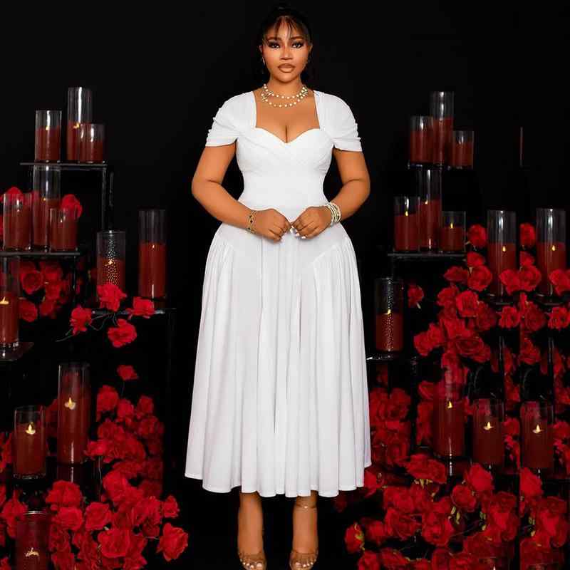 ・主な素材: ポリエステル90%以上、スパンデックス30%以下・柄: 無地・加工: ノーアイロン加工・スタイル: プルオーバー、ストリートカジュアル、ヨーロピアン＆アメリカン、上品エレガント・セット形式: 単品・丈: ロング・スカートタイプ...