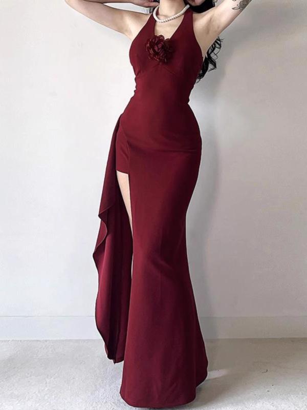 ・カテゴリ: ワンピース・スタイル: リゾート、お嬢様風・主な素材: ポリエステル・主な素材割合: 80%〜90%・柄: 無地・デザイン: 立体装飾、アシンメトリー、ホルターネック・組み合わせ: 単品・スカート丈: ロング丈・スカートの形:...