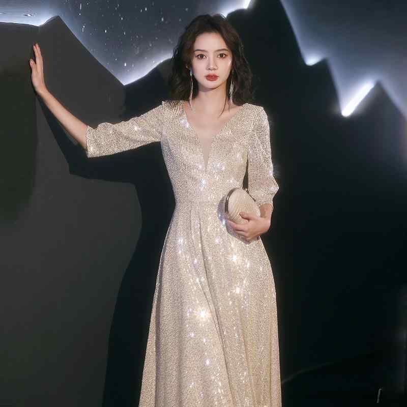 ・主な素材: ポリエステル 30%〜50%未満・カラー: シャンパンカラー、スパンコール・サイズ: XS, S, M, L, XL, XXL・ドレスシルエット: プリンセスライン・柄: 無地・ウエストライン: ハイウエスト・袖丈: 七分袖・...