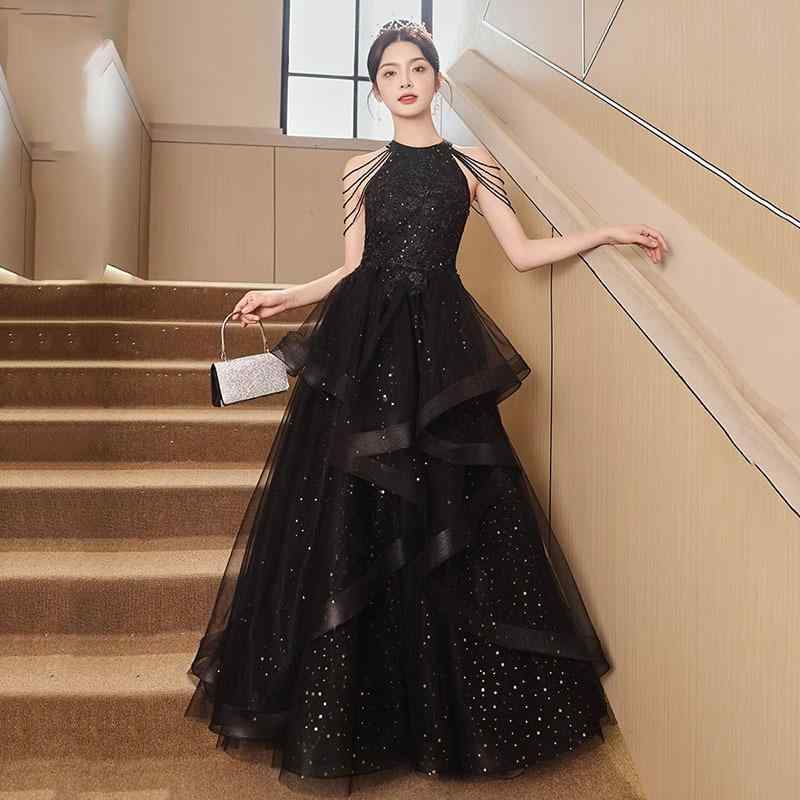 ・素材名: ネット・主素材: ポリエステル・副素材: ポリエステル・カラー: ブラック・サイズ展開: S, M, L, XL, XXL・シルエット: Aライン・デザイン要素: ネット・ネックライン: ディープVネック・袖丈: 半袖・丈: ロ...